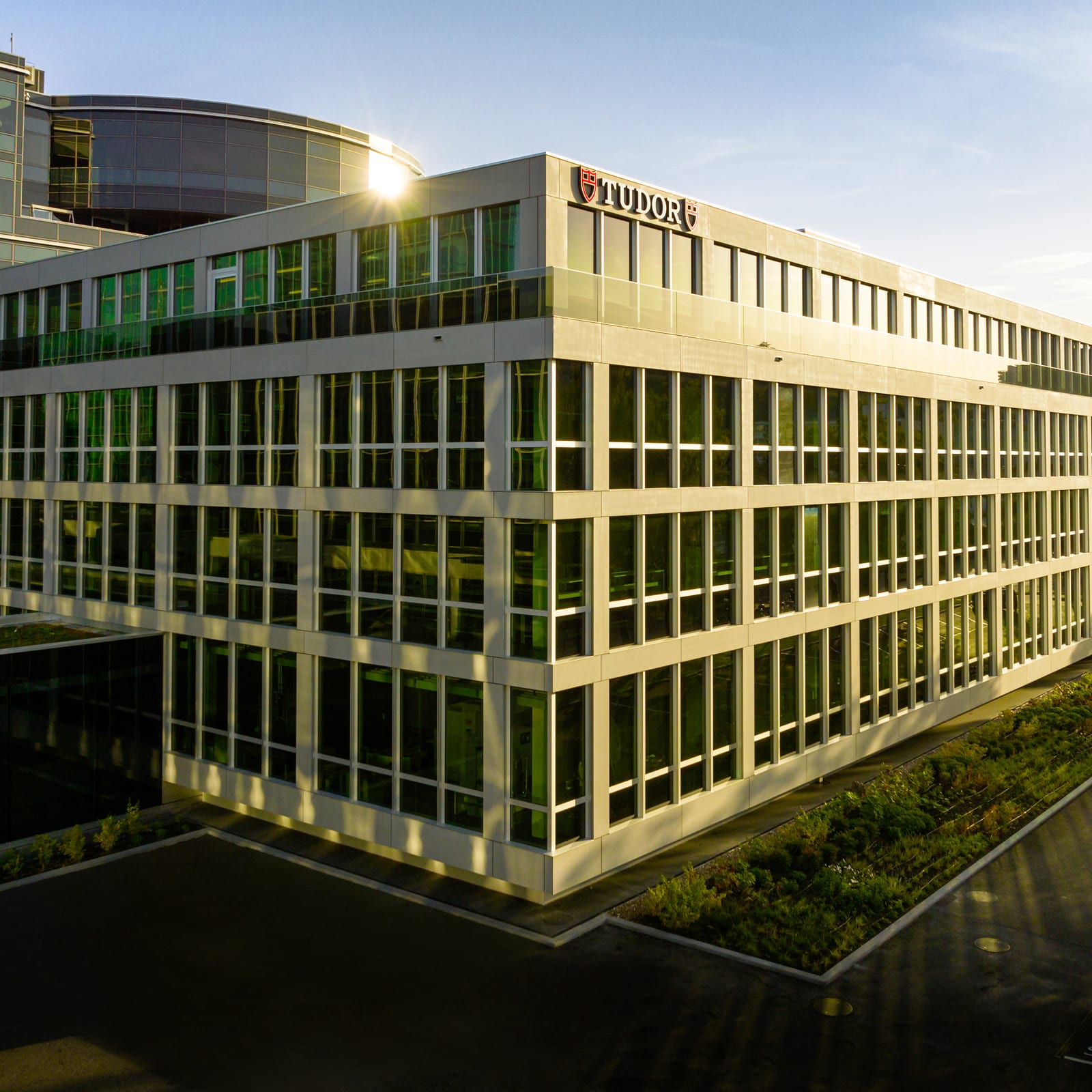 TUDOR Names Cheng Yi as Chinese Ambassador